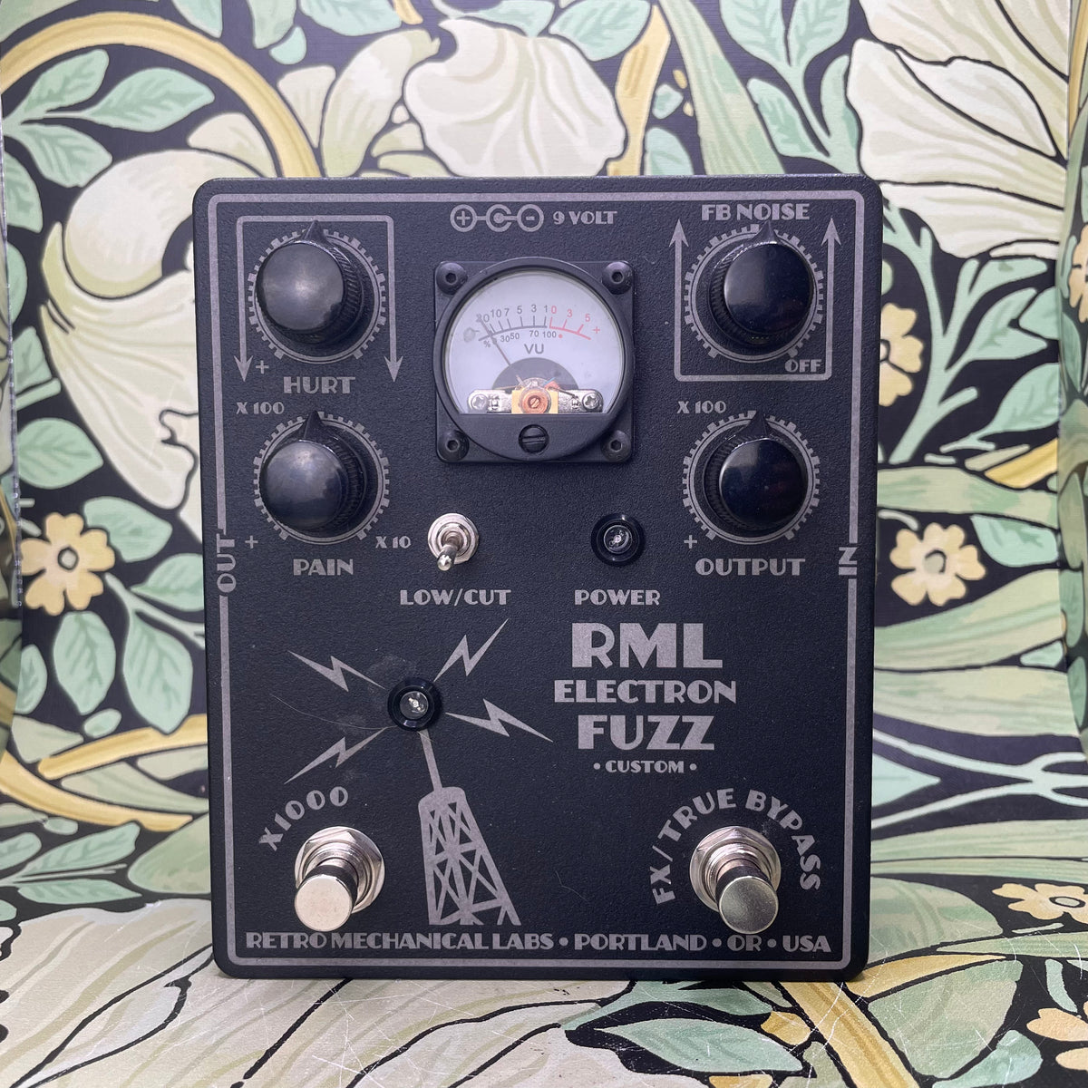 Retro Mechanical Labs Electron Fuzz Custom – eastside music supply