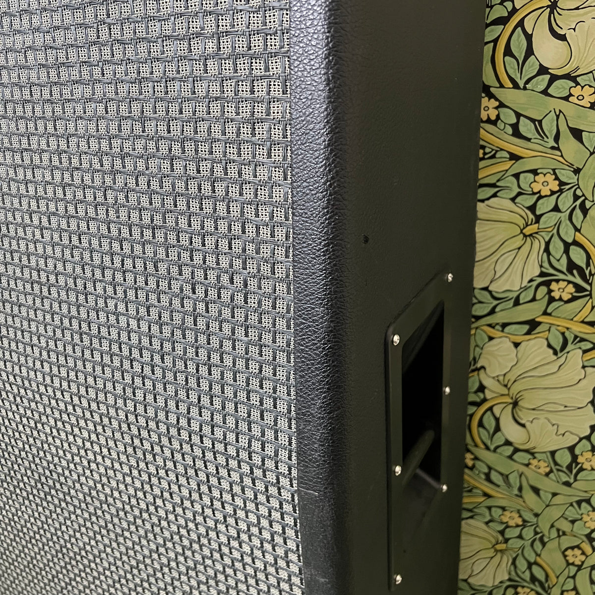 Marshall 8x10 Speaker Cabinet 1970's – eastside music supply