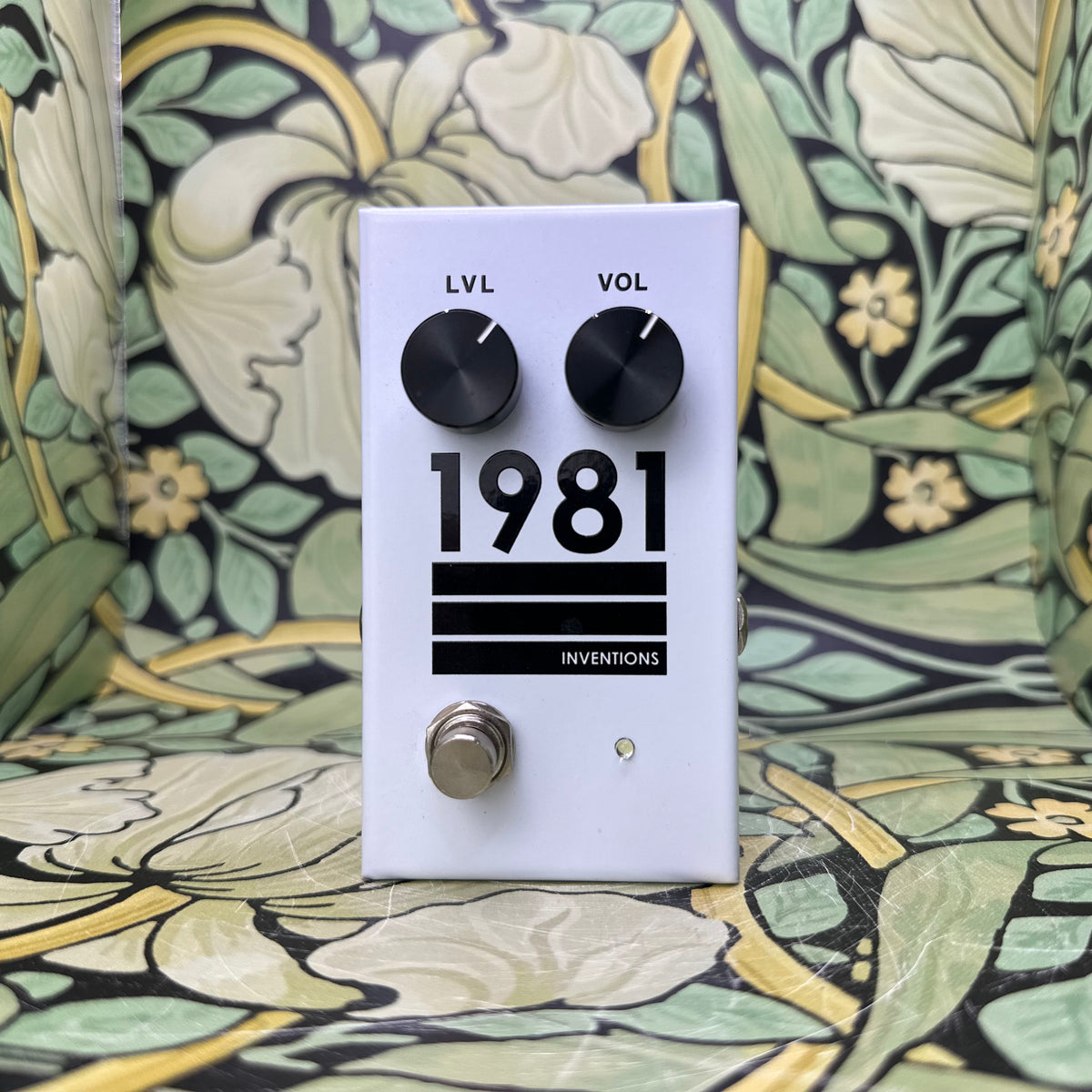 1981 Inventions LVL Stormtrooper White – eastside music supply